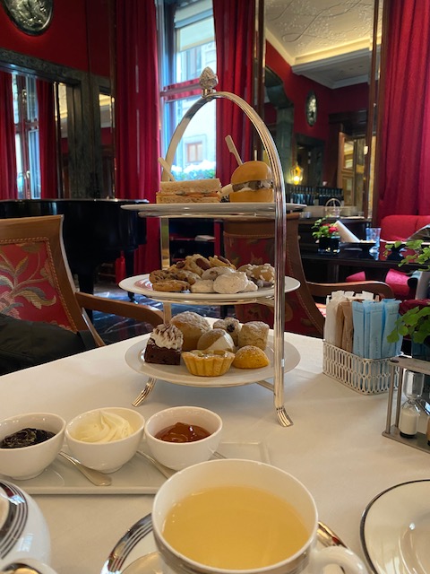 ROME | Afternoon tea at Hotel Hassler Roma on top of the Spanish Steps ...
